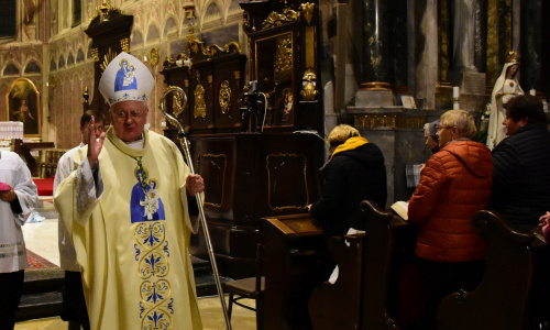 Biskup Stanislav Stolárik slávi 21. výročie svojej biskupskej vysviacky ...